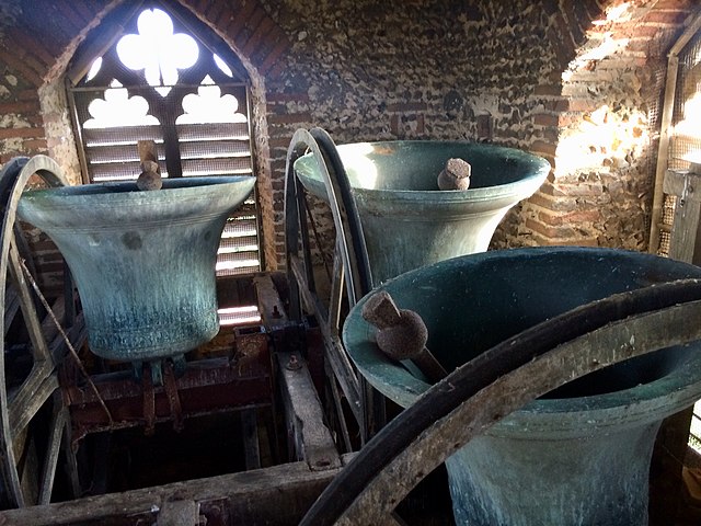 Poem of the Day: ‘Christmas Bells’ | The New York Sun