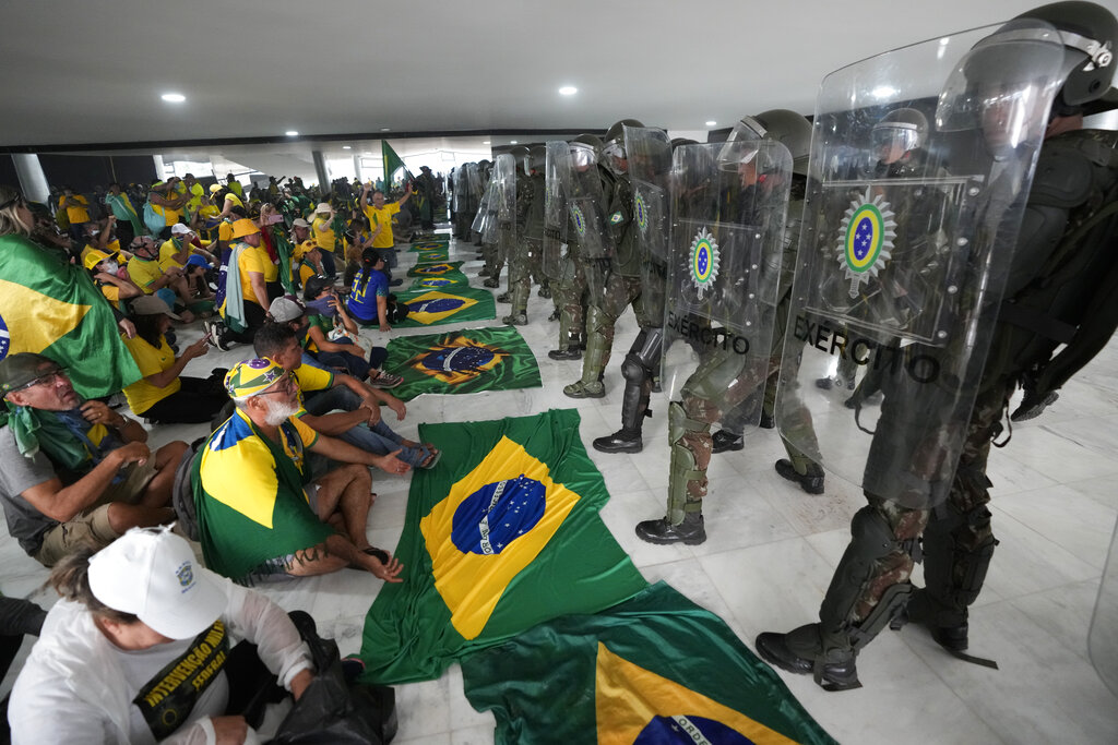 Pro-Bolsonaro Mob Storms Brazil's Congress, High Court | The New York Sun