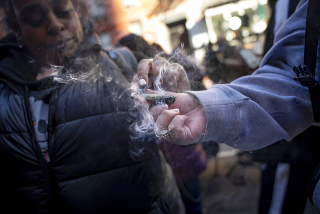 Marijuana Lovers Take Note: You Forfeit Your Second Amendment Rights If ...