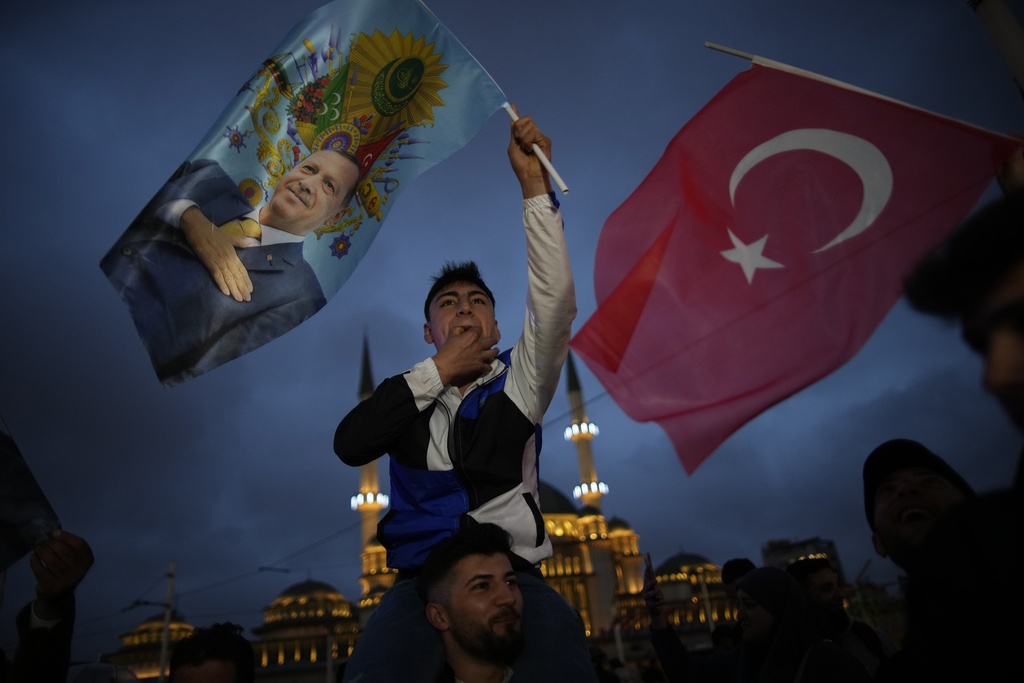 Turkey's Erdogan Wins Re-Election, Extends Tenure as President into ...
