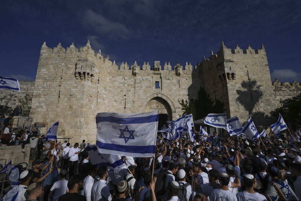 Israel, in the Counterattack on Hamas, Would Value American Military ...