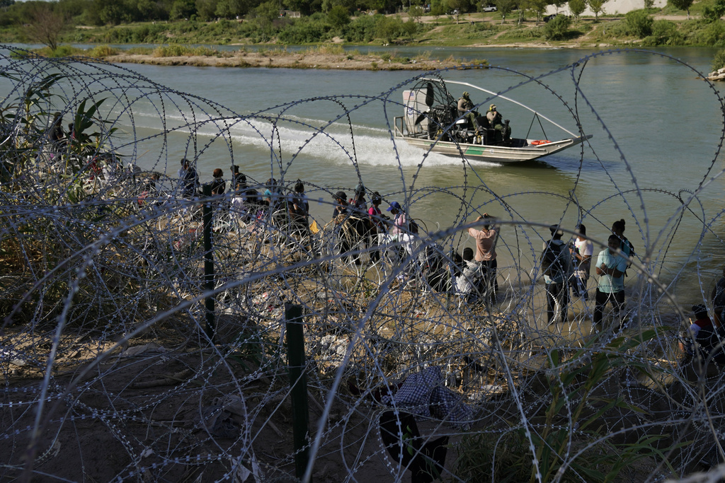 Texas Governor Asserts Right of State To Defend Itself Against Border ...