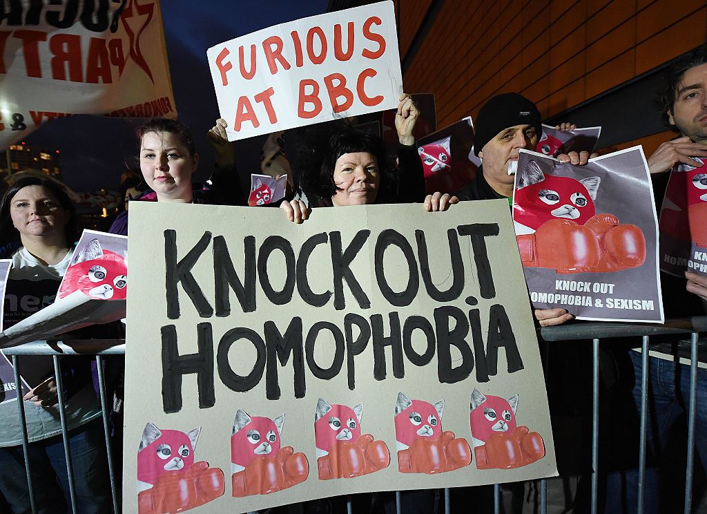 Boxing Federation To Allow Transgender Male Boxers To Compete Against ...