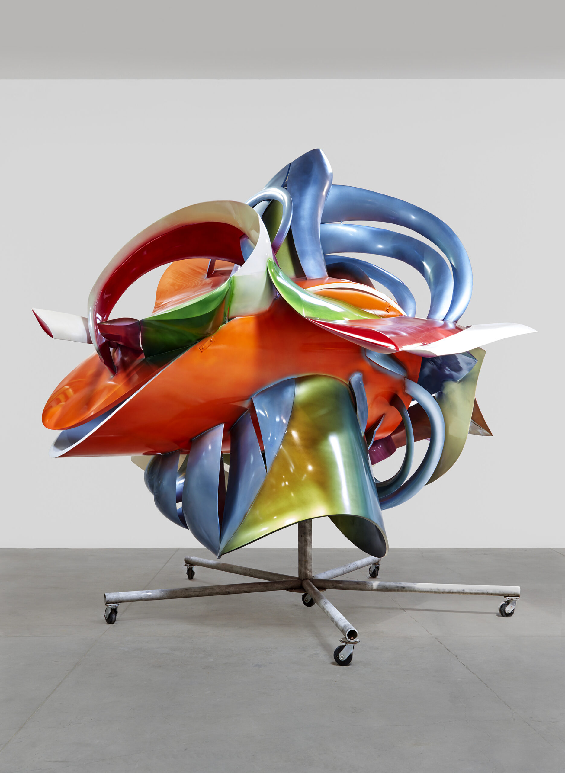 Frank Stella's Massive New Pieces Nearly Devour the Space at Jeffrey ...