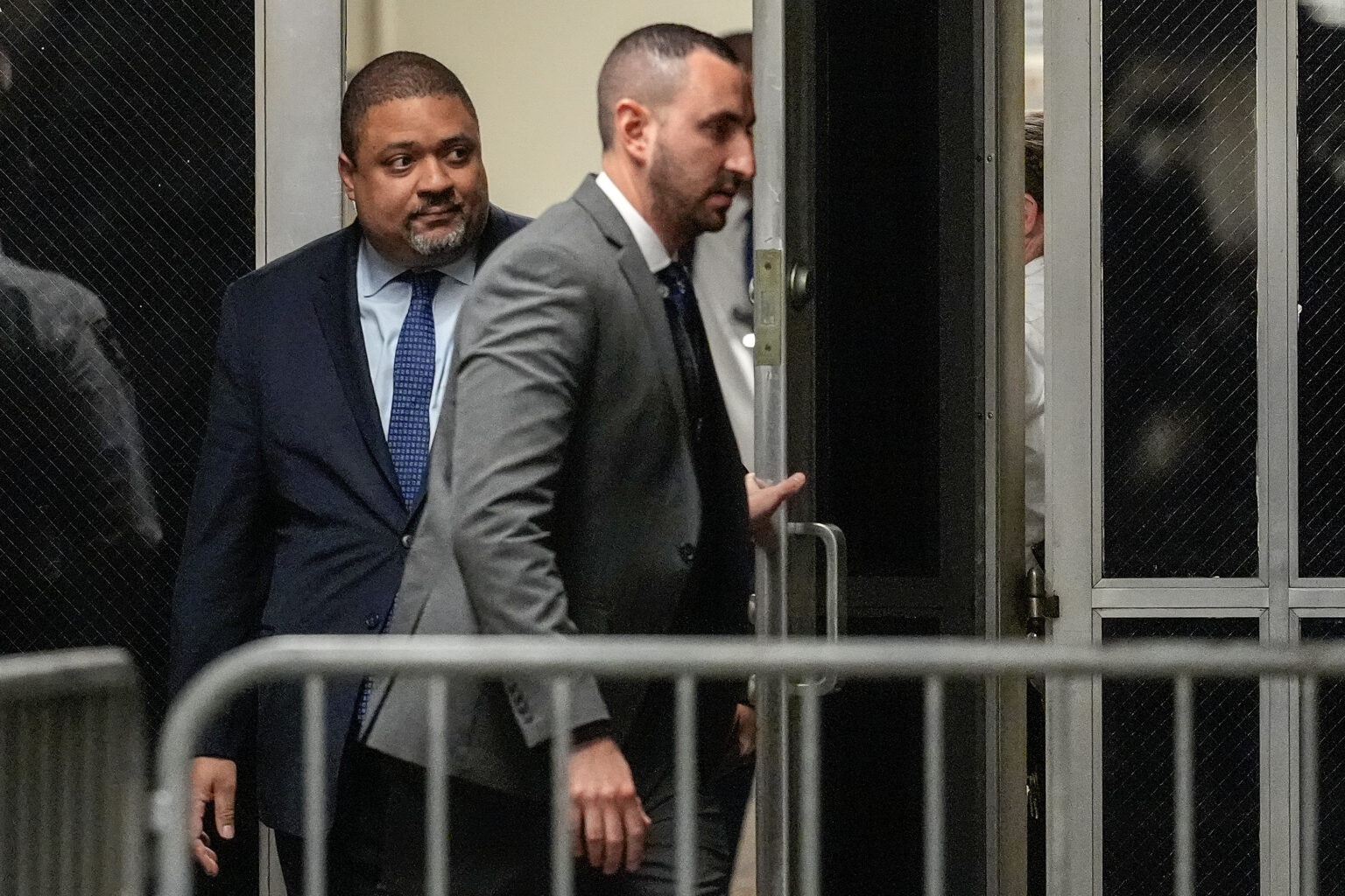 Trump Demands Hush Money Case Be Dismissed, Slams Bragg | The New York Sun