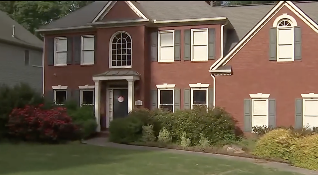 Squatter Arrested For Moving Into $600K Home After Owner Died | The New ...