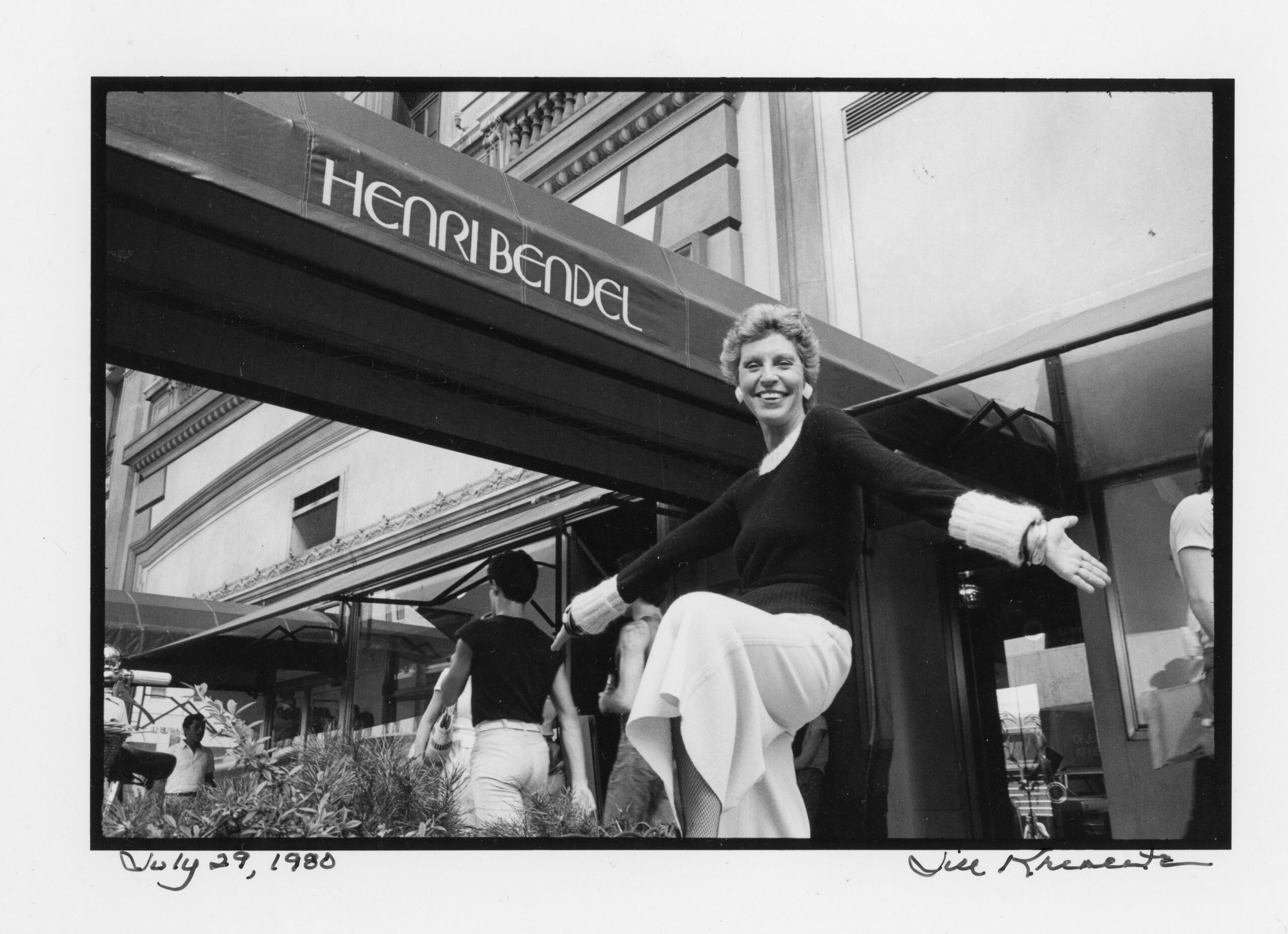 'When Women Ran Fifth Avenue’ Is an Ode to the Department Store in the ...