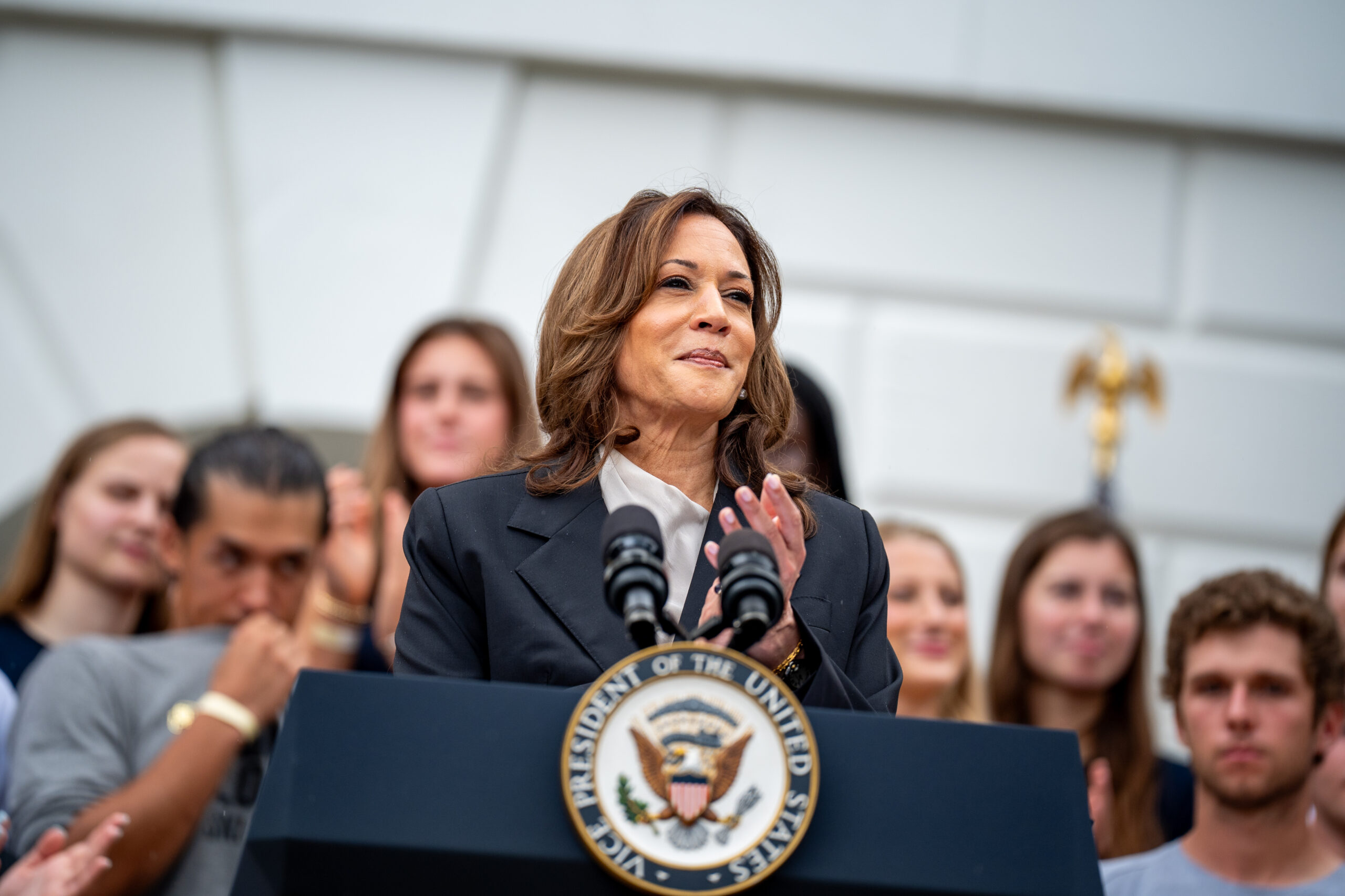 Republicans, Several Democrats Condemn Harris as Biden’s ‘Border Tsar ...