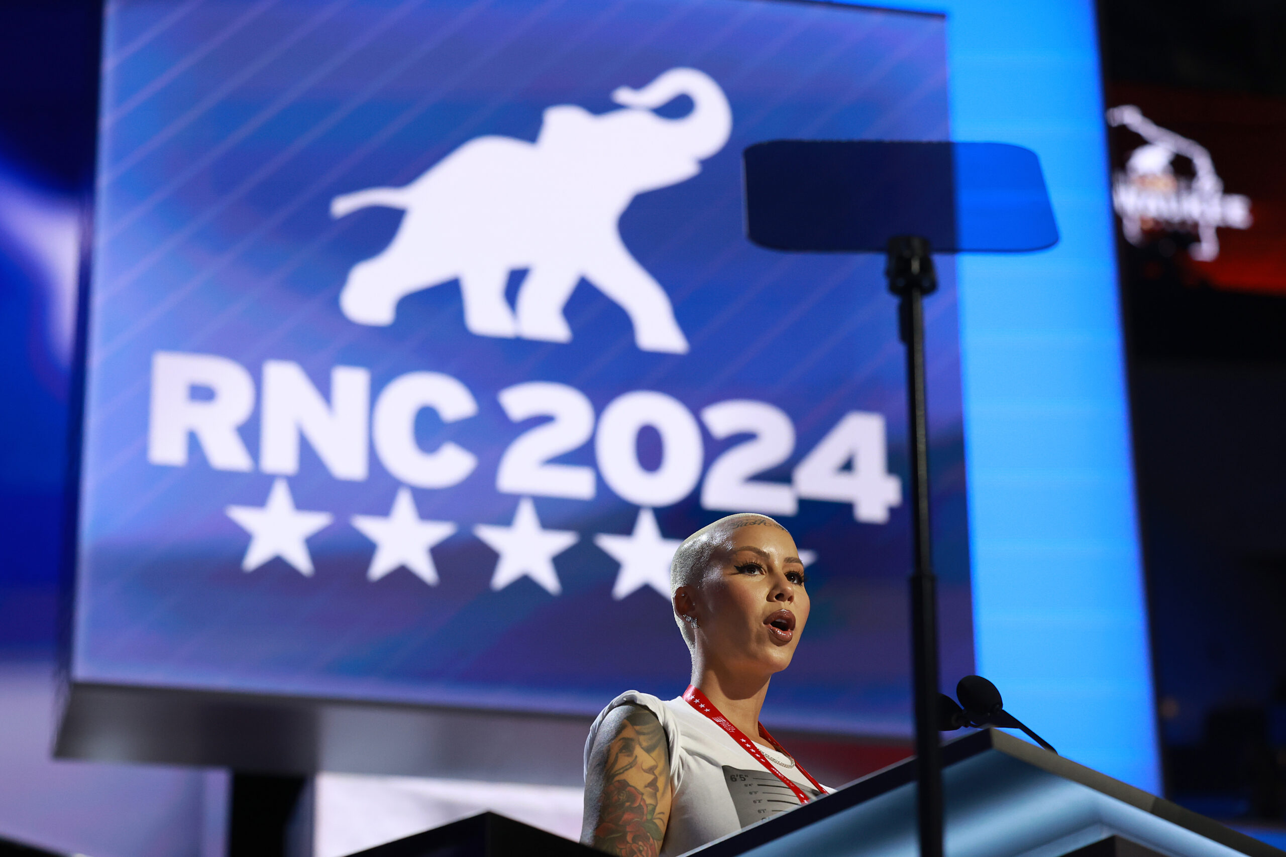 From Snakeskin Bikini to Standing Ovation at the RNC: Amber Rose Rises ...