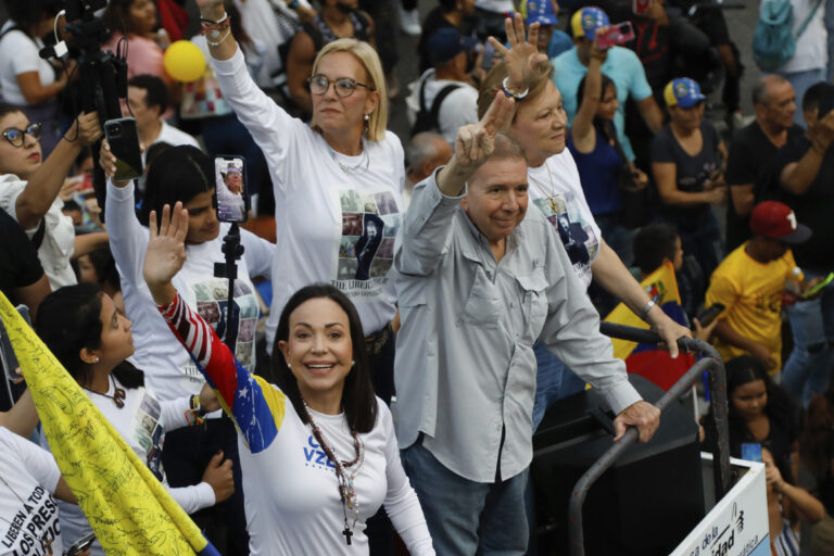 Nicolás Maduro Dons the Sash of President of Venezuela — but Will It ...