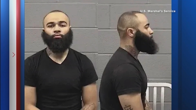 Escaped Murder Suspect From Mississippi in Custody After Barricading ...