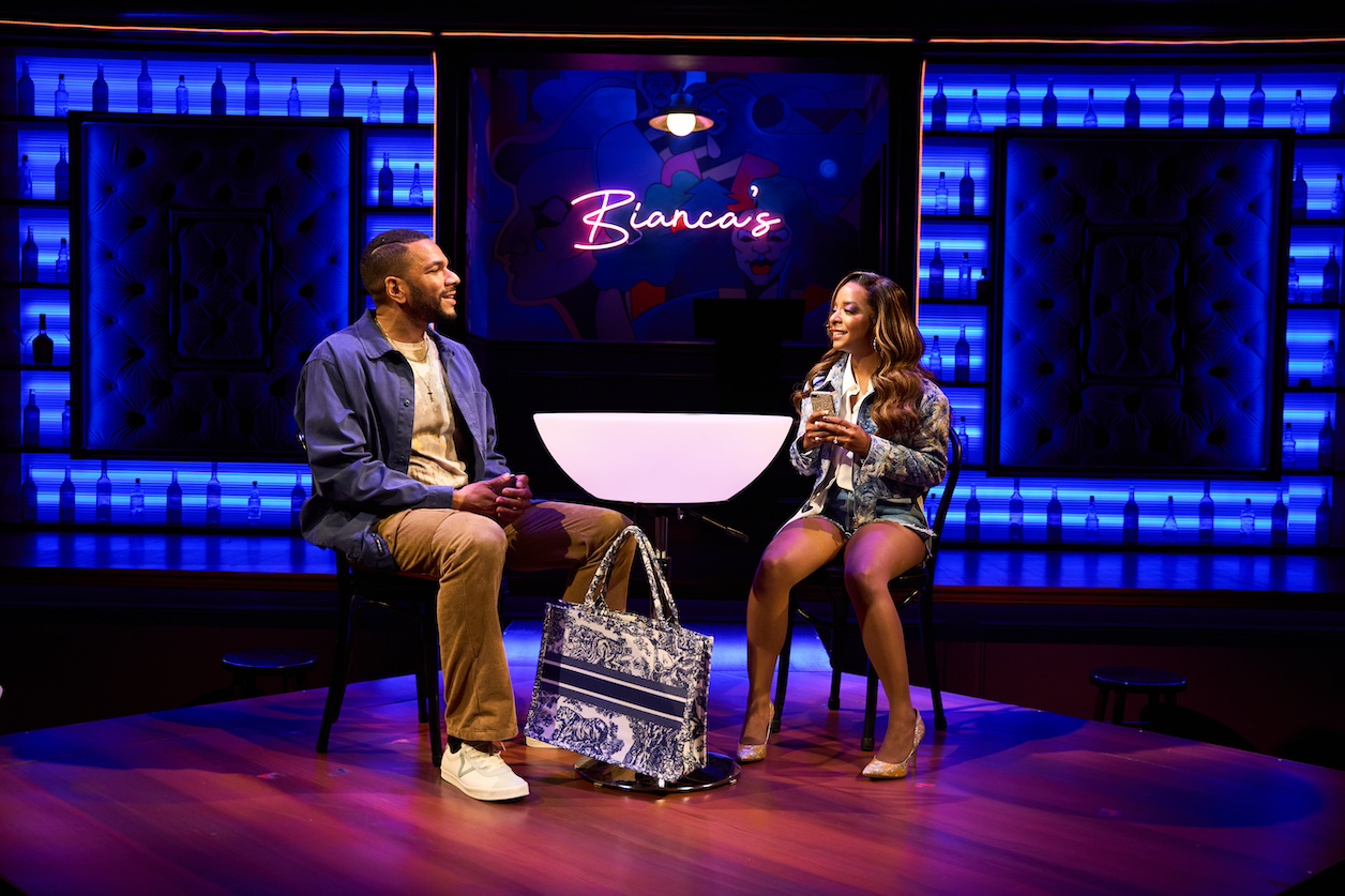 With ‘Table 17,’ Douglas Lyons Reaches His Goals: Amusing and Charming the Audience | The New ...