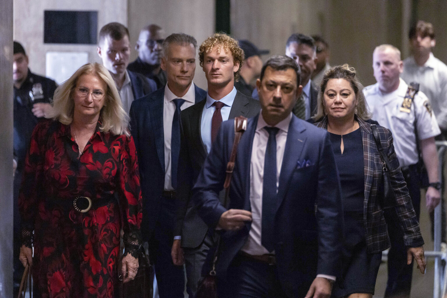 Cop in Penny Trial Says He Didn't Do Mouth-to-Mouth on Neely | The New ...