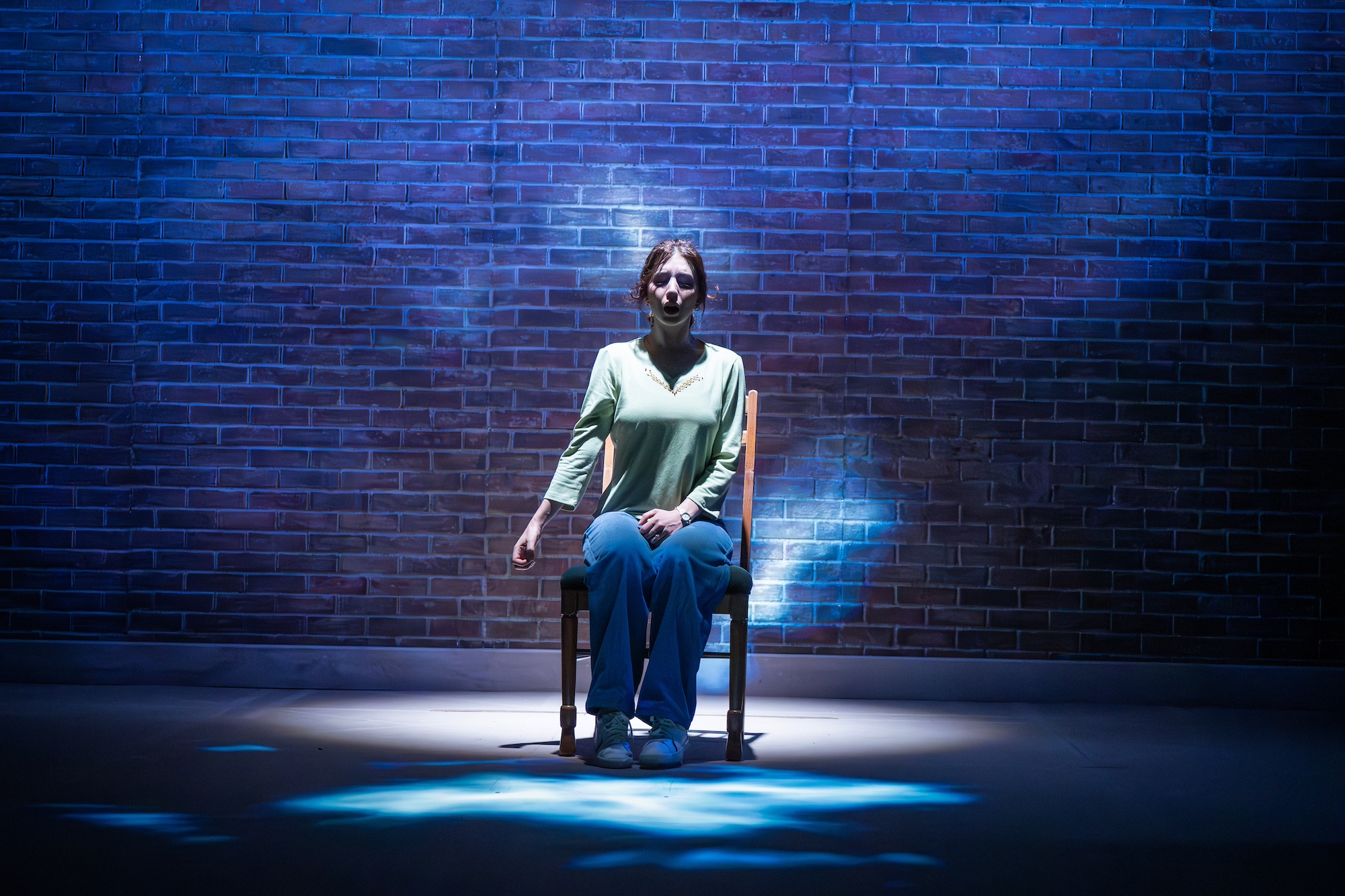 In Khawla Ibraheem’s ‘A Knock on the Roof,’ Humor Is a Constant Salve Amid the Horrors of War ...