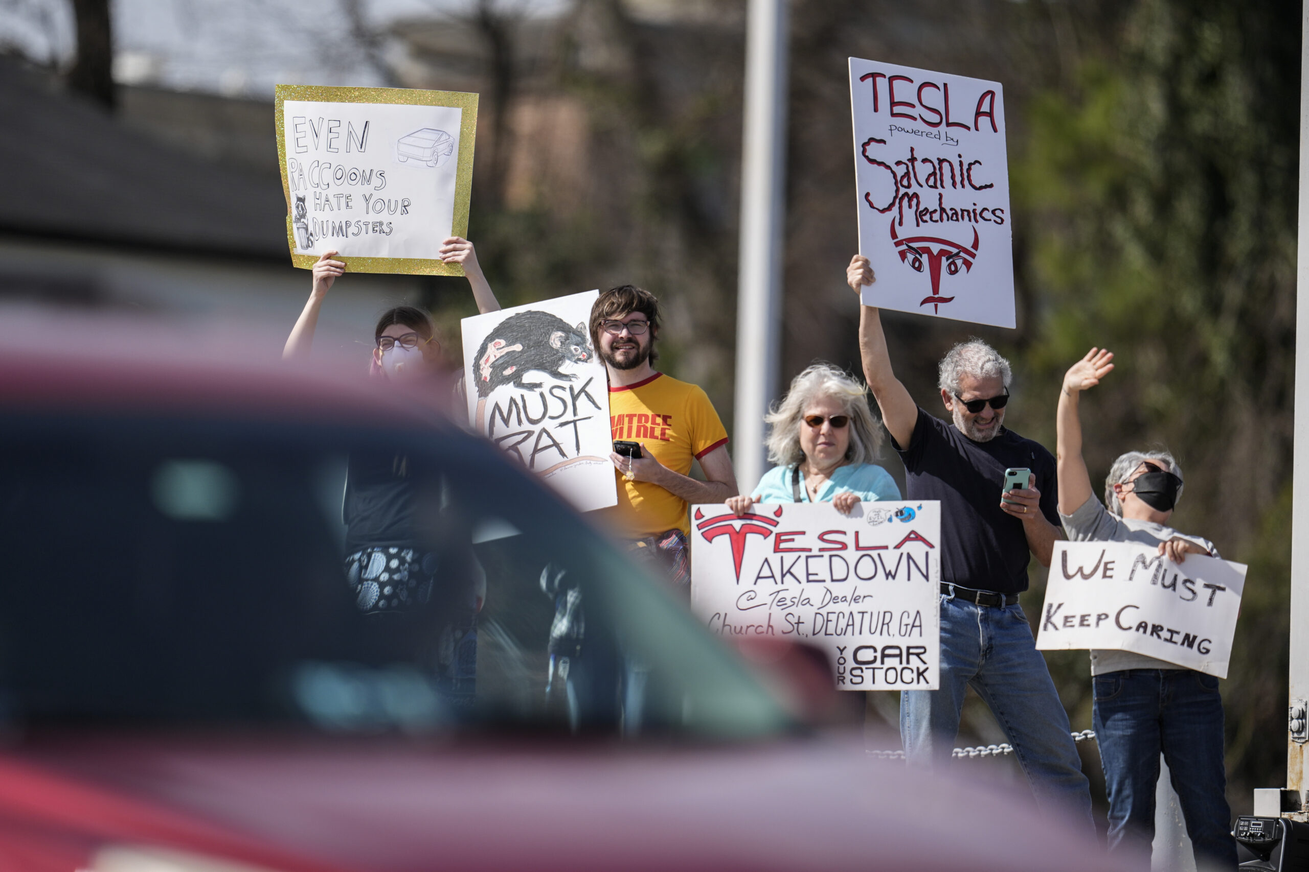 Chaos Erupts as Protesters Target Tesla Showrooms — and Elon Musk ...