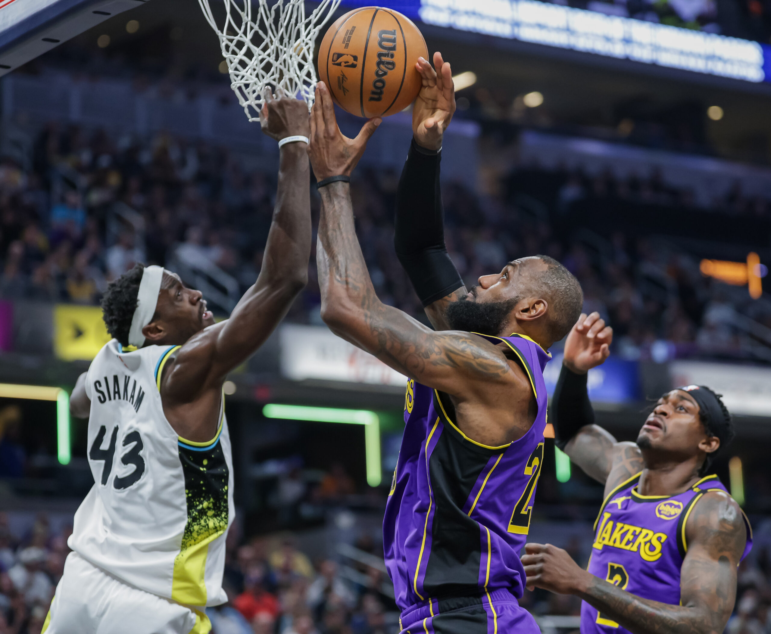 Feuding LeBron and Stephen Smith Exchange Pleasantries: ‘I Would Have ...