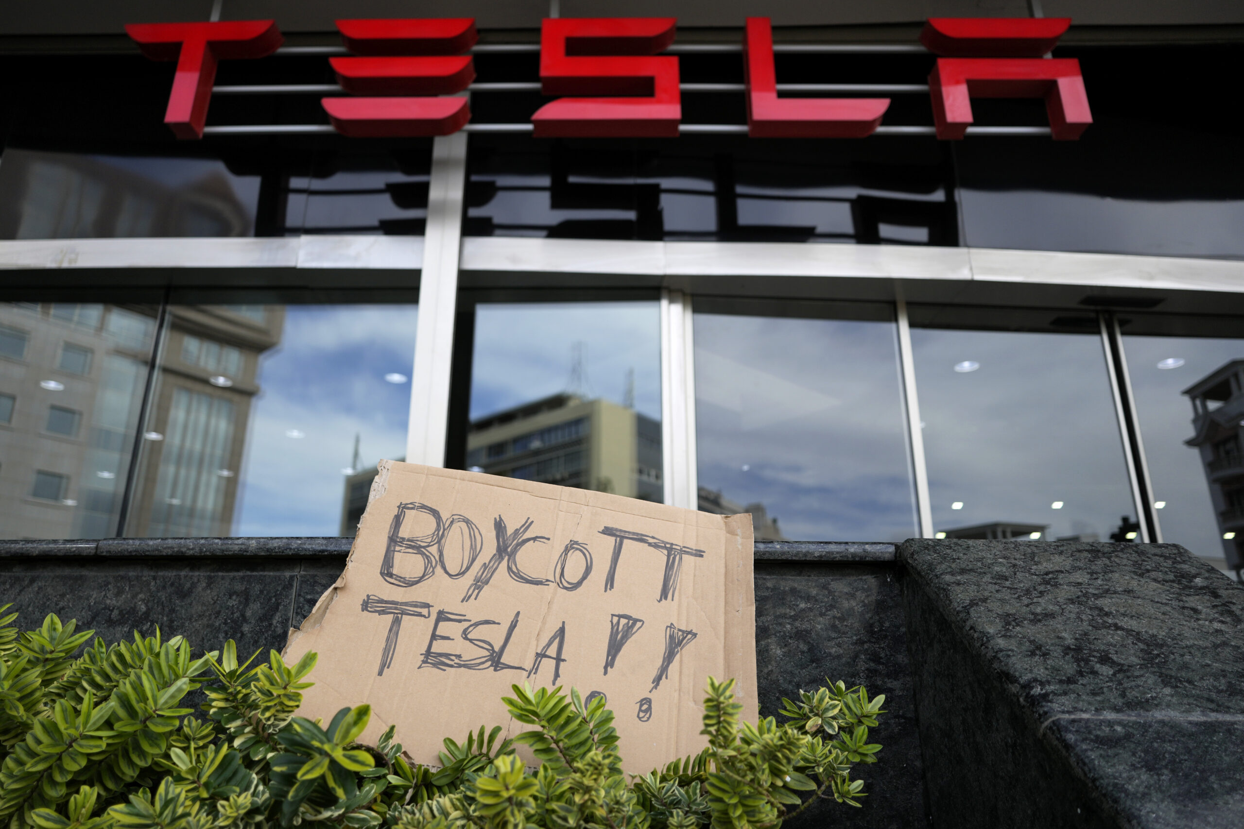 Tesla Earnings Call Will Shed New Light on Automaker’s Troubles Since ...