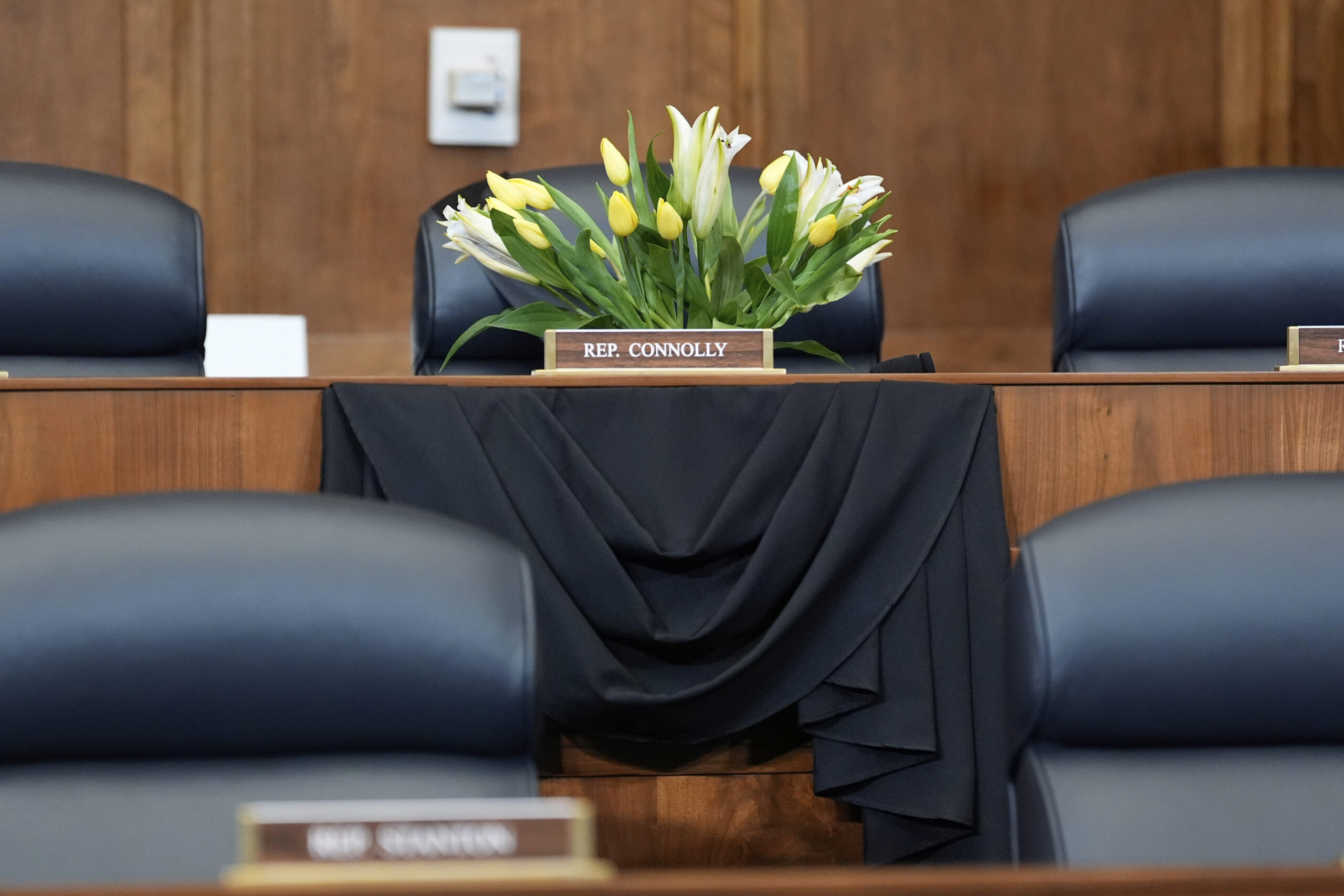 GOP Advantage Increases in House After Death of Third Democratic ...