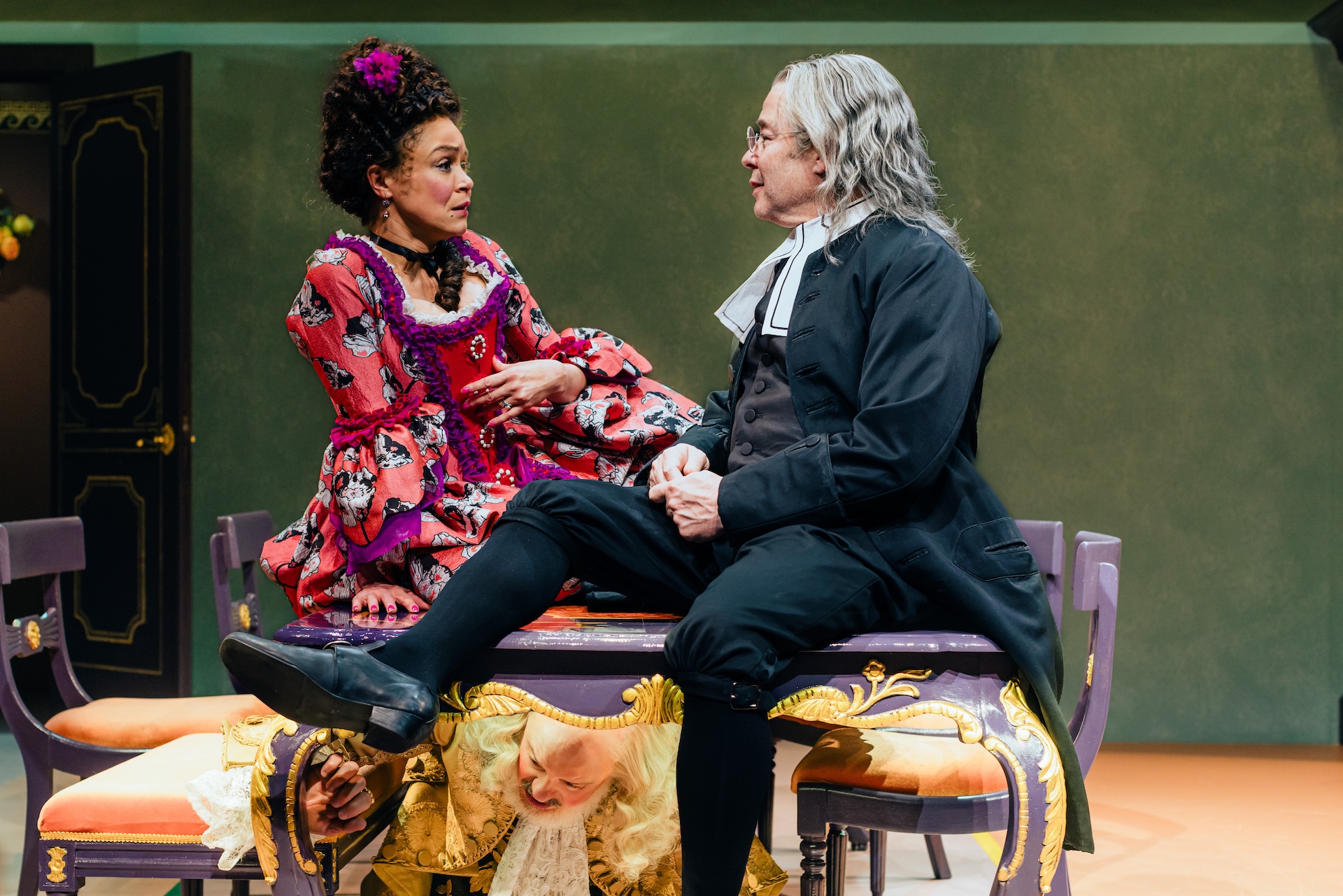 Actor Matthew Broderick Pulls Out Some Old Tricks for New Production of ...