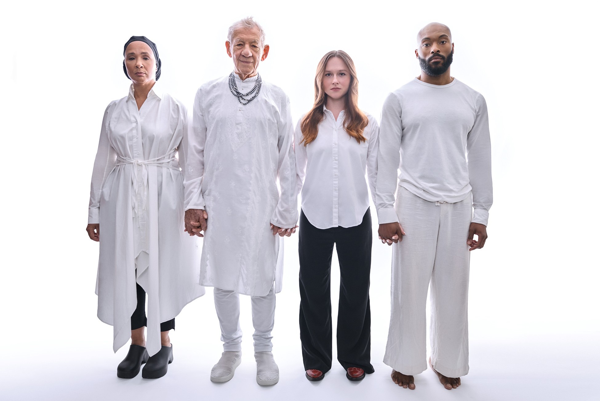 Simon Stephens’ New Exercise in Mixed Reality Leaves Theatergoers With ...