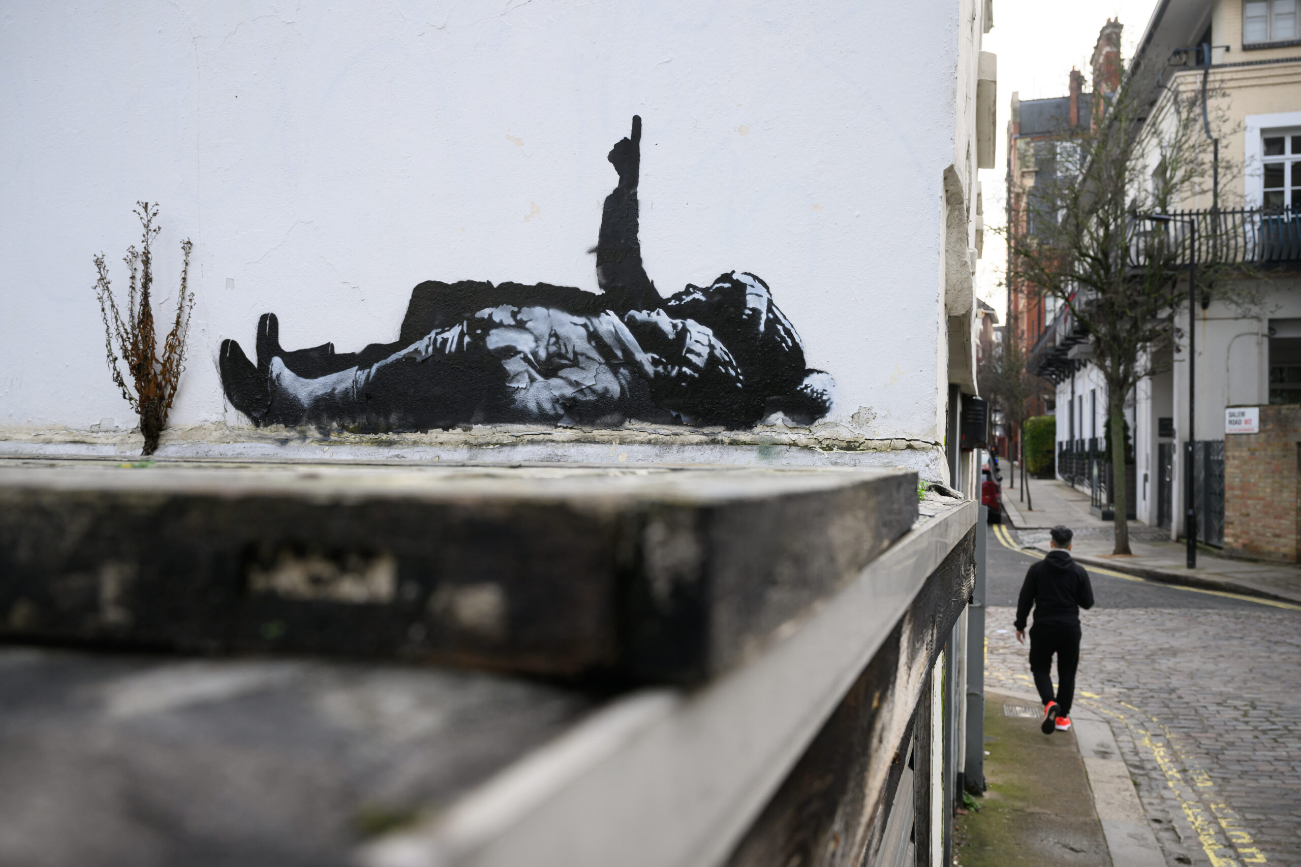 Reuters Claims To Have Unmasked Banksy After Extensive Investigation ...
